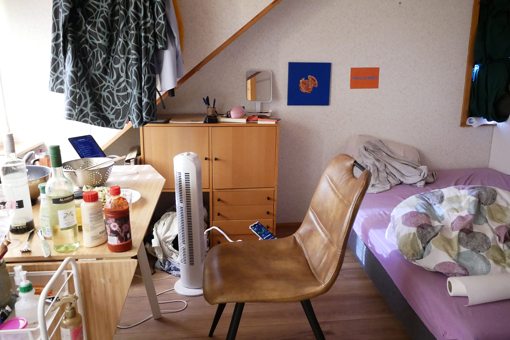 Run Into the Landlord | Really Diary: Contemporary Artist Tomoni ...